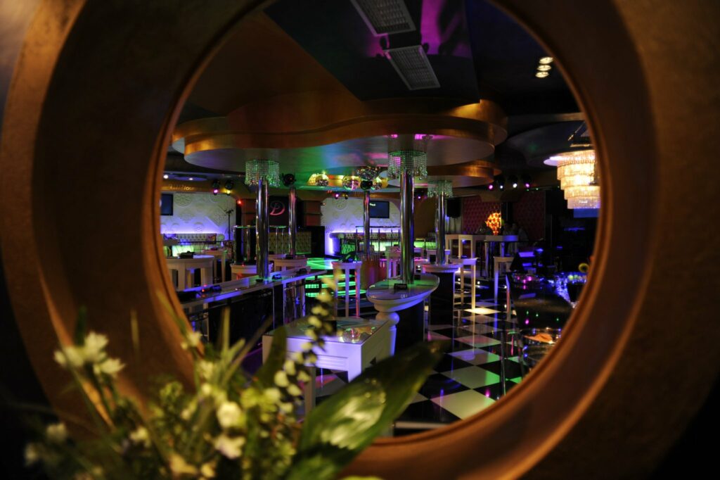 Diamond night club » Turistički informativni centar » Nikšić