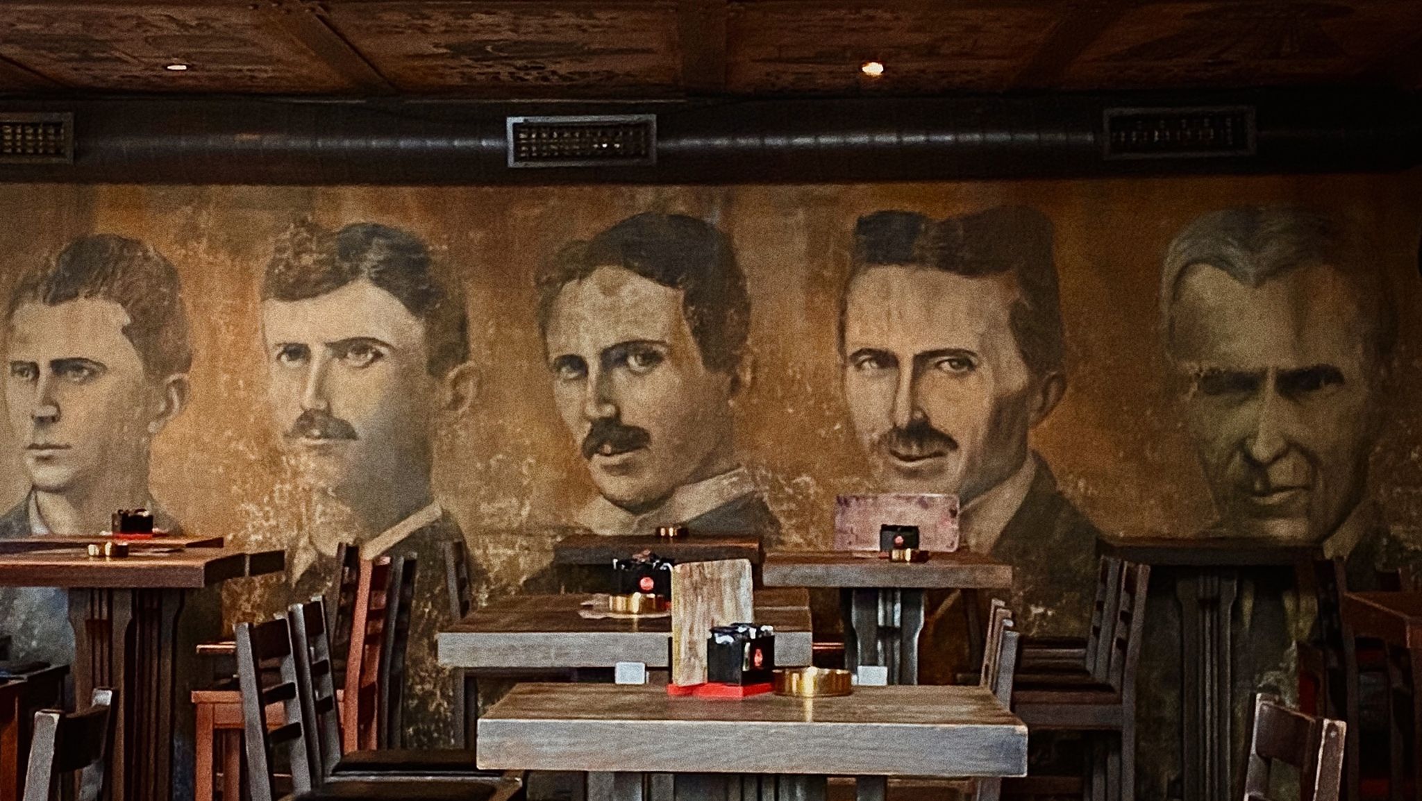 Tesla Pub » Turistički informativni centar » Sarajevo