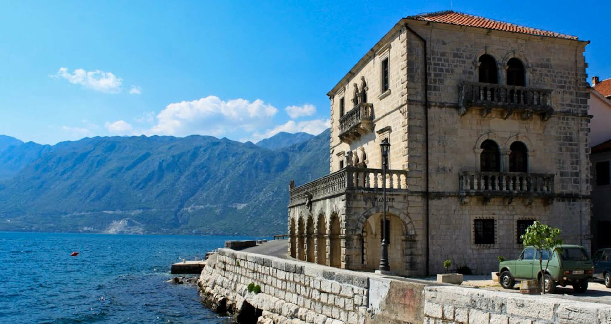 Muzej grada Perasta » Turistički informativni centar » Perast